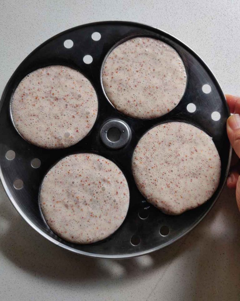 RAGI IDLI RECIPE / FINGER MILLET IDLI - No Rice Idli - Cook with Smile