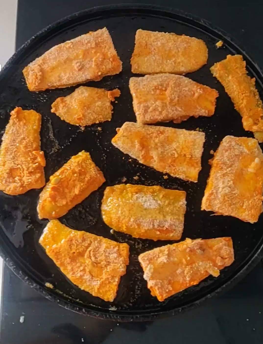 RAW BANANA FRY RECIPE | BALEKAI FRY | VAZHAKKAI FRY - Cook with Smile