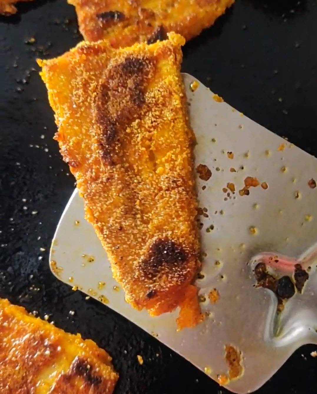 RAW BANANA FRY RECIPE | BALEKAI FRY | VAZHAKKAI FRY - Cook with Smile