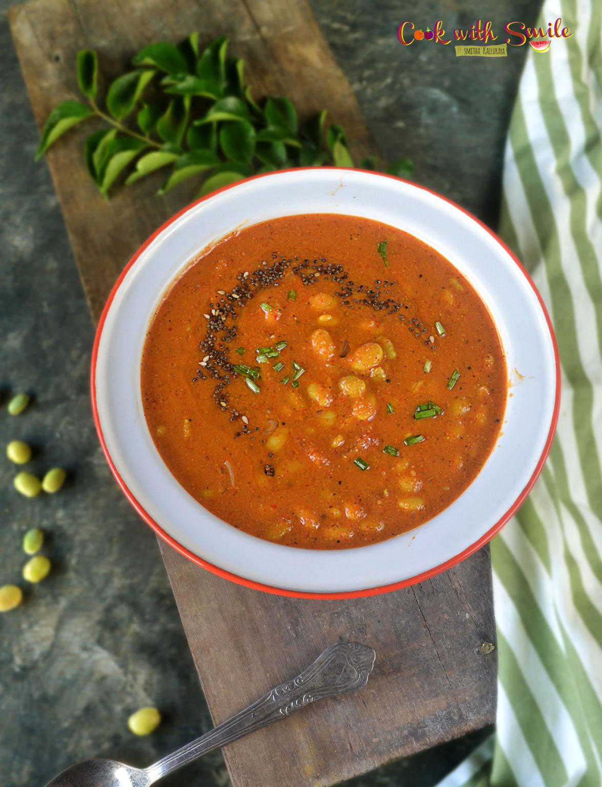 MOCHAKOTTAI KUZHAMBU | CHETTINADU MOCHAI KULAMBU / AVAREKALU CURRY ...