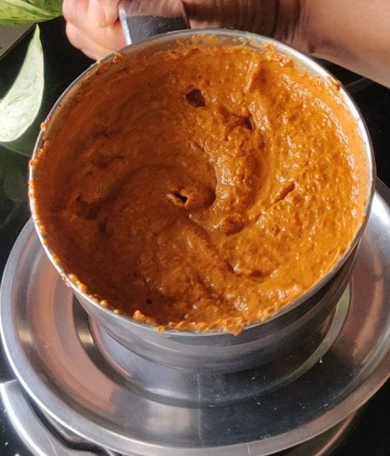 MOCHAKOTTAI KUZHAMBU | CHETTINADU MOCHAI KULAMBU / AVAREKALU CURRY ...