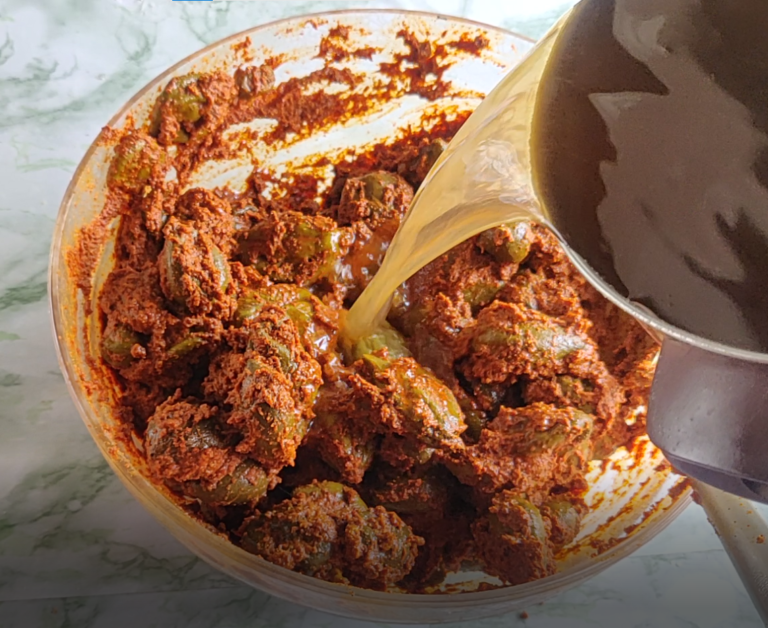 Mavina Midi Uppinakayi | Tender mango pickle | Mavinakayi uppinakayi ...