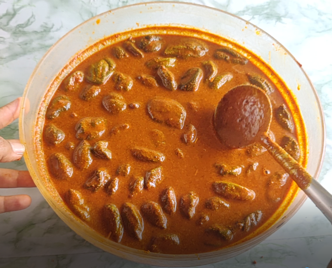 Mavina Midi Uppinakayi | Tender mango pickle | Mavinakayi uppinakayi ...
